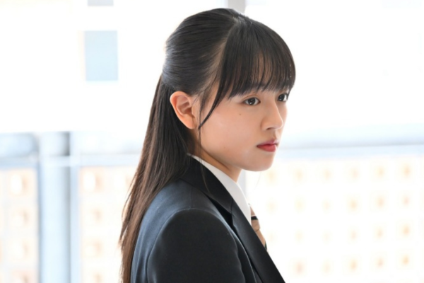 Juri Kosaka, Aktris Pendatang Baru yang Bersinar di Drama Jepang Mikami Sensei, Juga Seorang ...